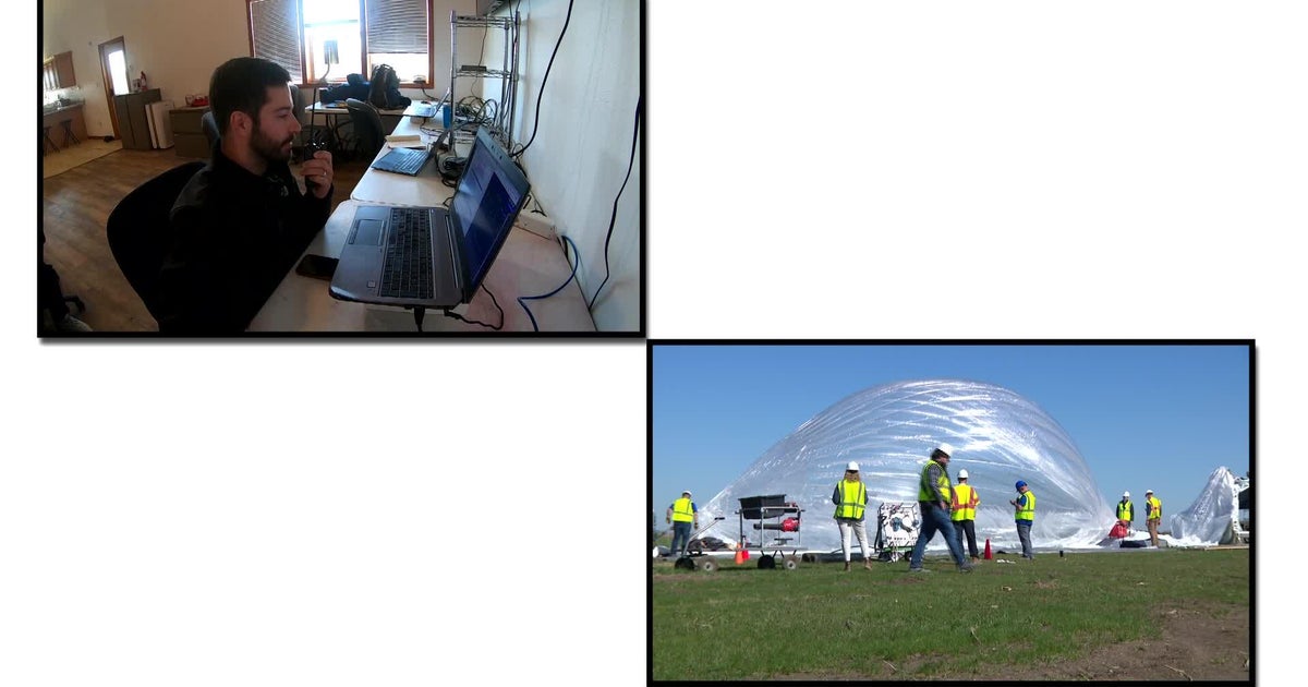 EXTENDED: Aerostar stratospheric balloon launch in South Dakota - CBS ...
