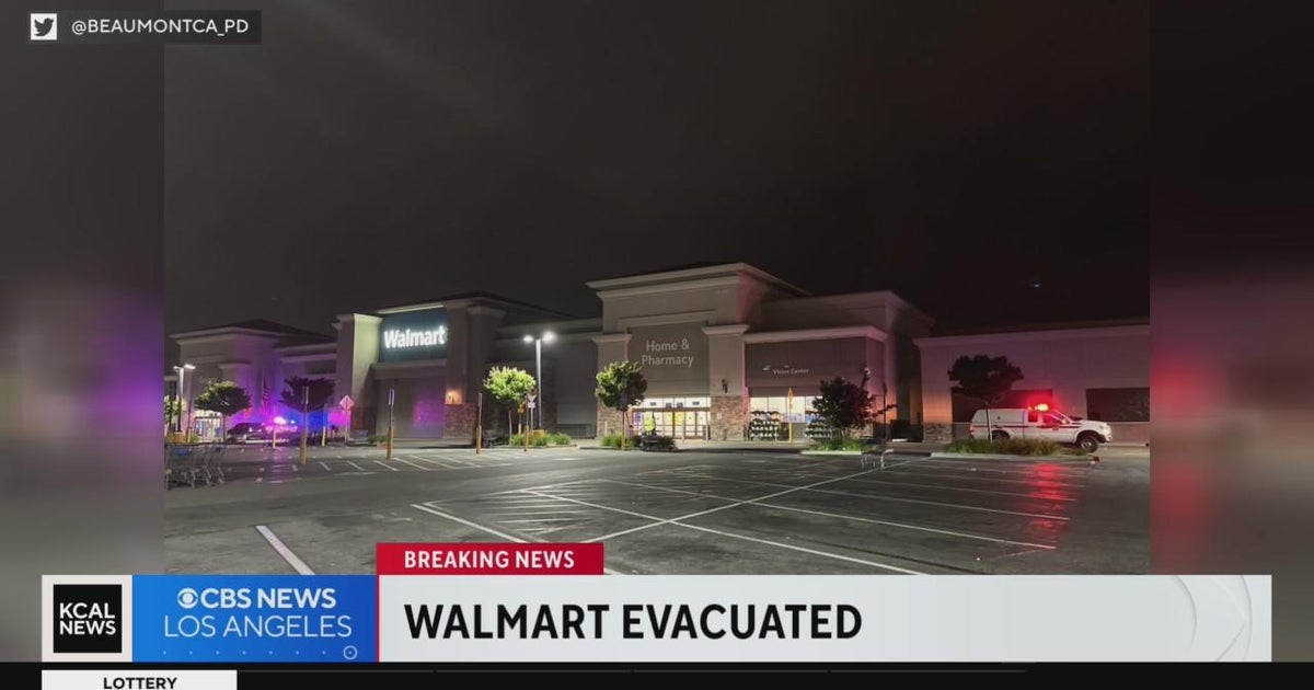 Walmart in Beaumont evacuated for apparent gas leak - CBS Los Angeles