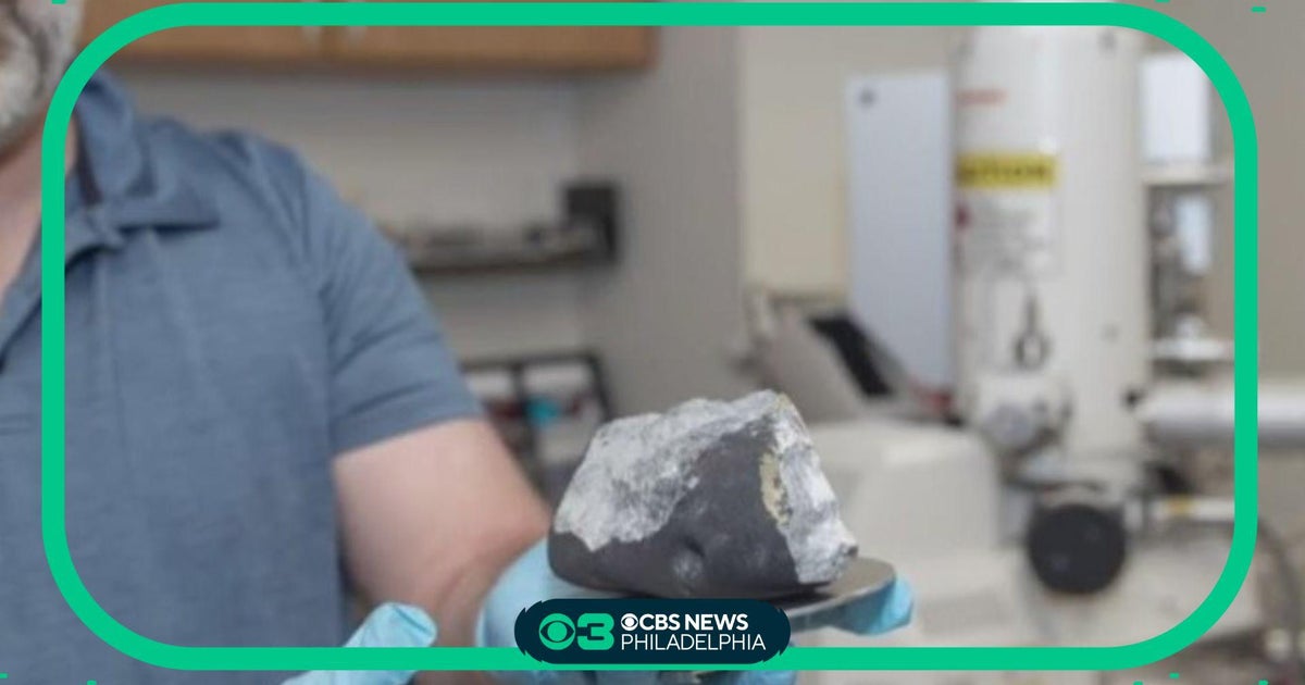 Experts confirm meteorite made landfall in New Jersey home - CBS ...