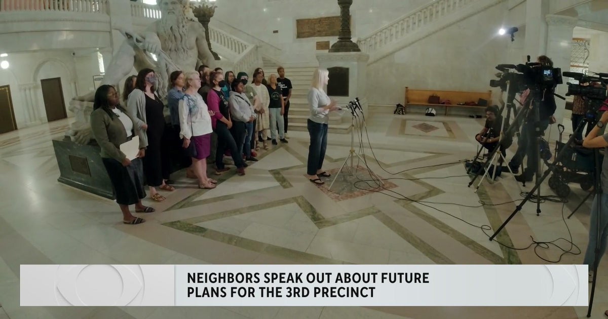 Community members argue for what they want at former MPD 3rd Precinct ...