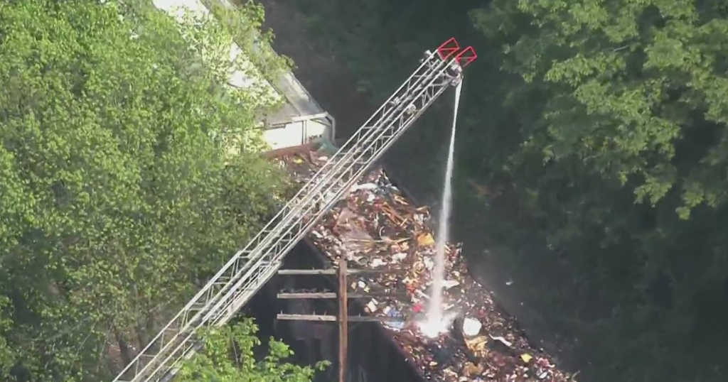 Train hauling garbage catches fire in Beaver County - CBS Pittsburgh