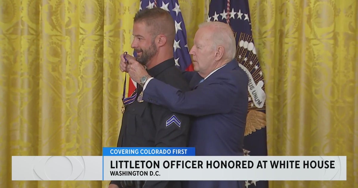 Littleton Police Cpl. Jeff Farmer receives Medal of Valor from ...