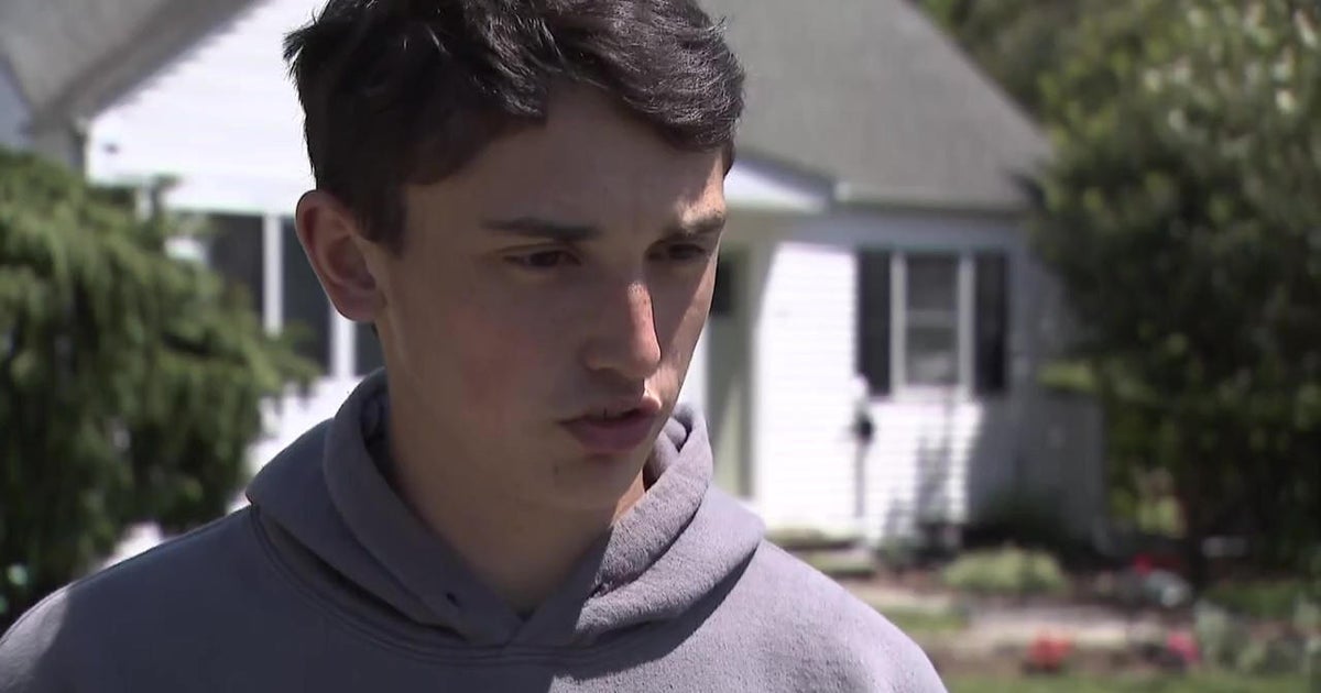 18-year-old Quinn Bedell elected to West Islip School Board as write-in ...
