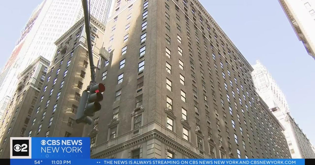 Official arrival center for asylum seekers opens at Roosevelt Hotel ...