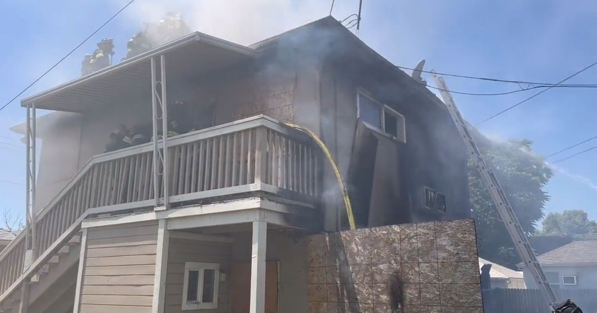 Sacramento firefighters put out blaze at boarded-up home on Dixieanne ...