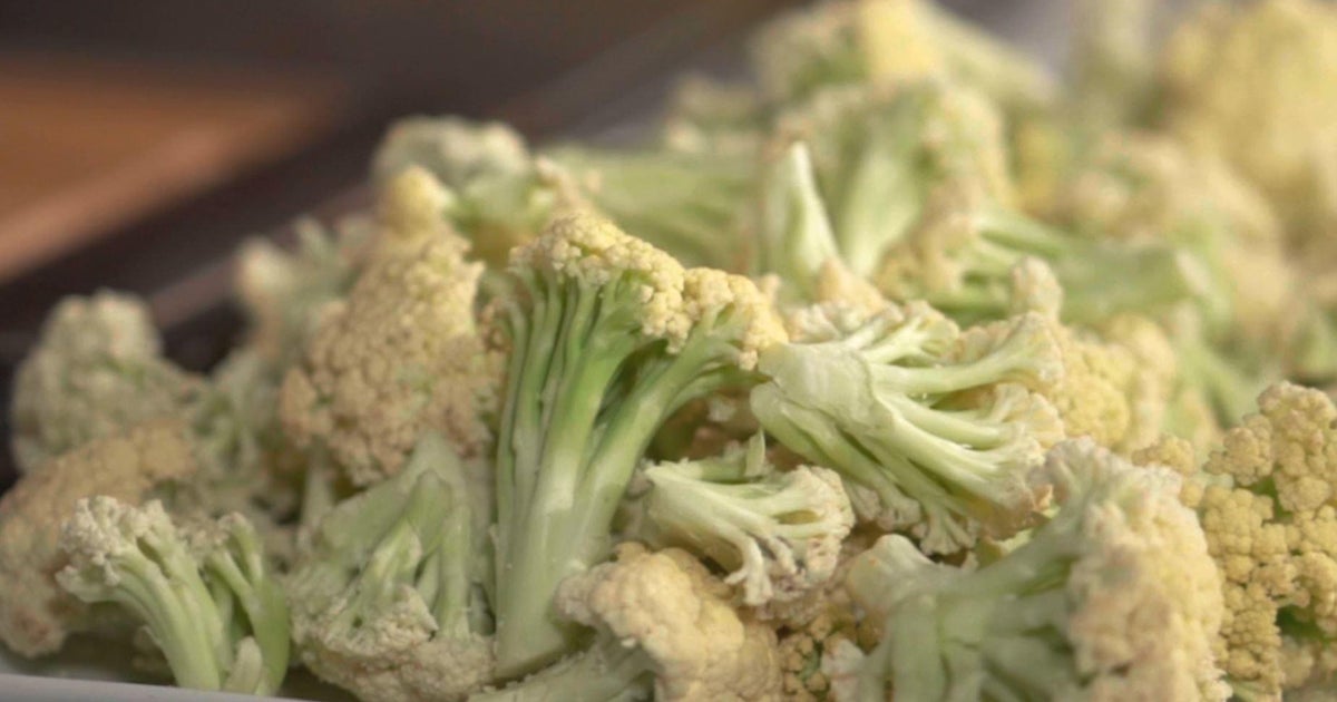 Cooking caulilini - the trendy new vegetable with Chef Tommy Pontolilo ...