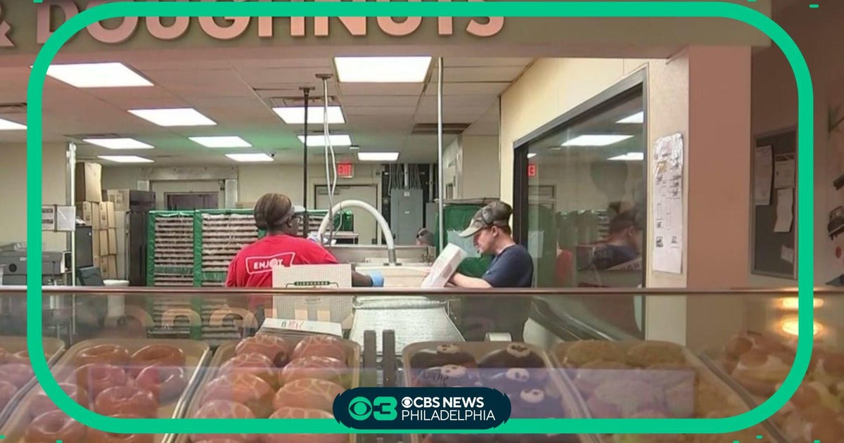 Krispy Kreme is giving out free donuts to the graduating class of 2023 - CBS Philadelphia