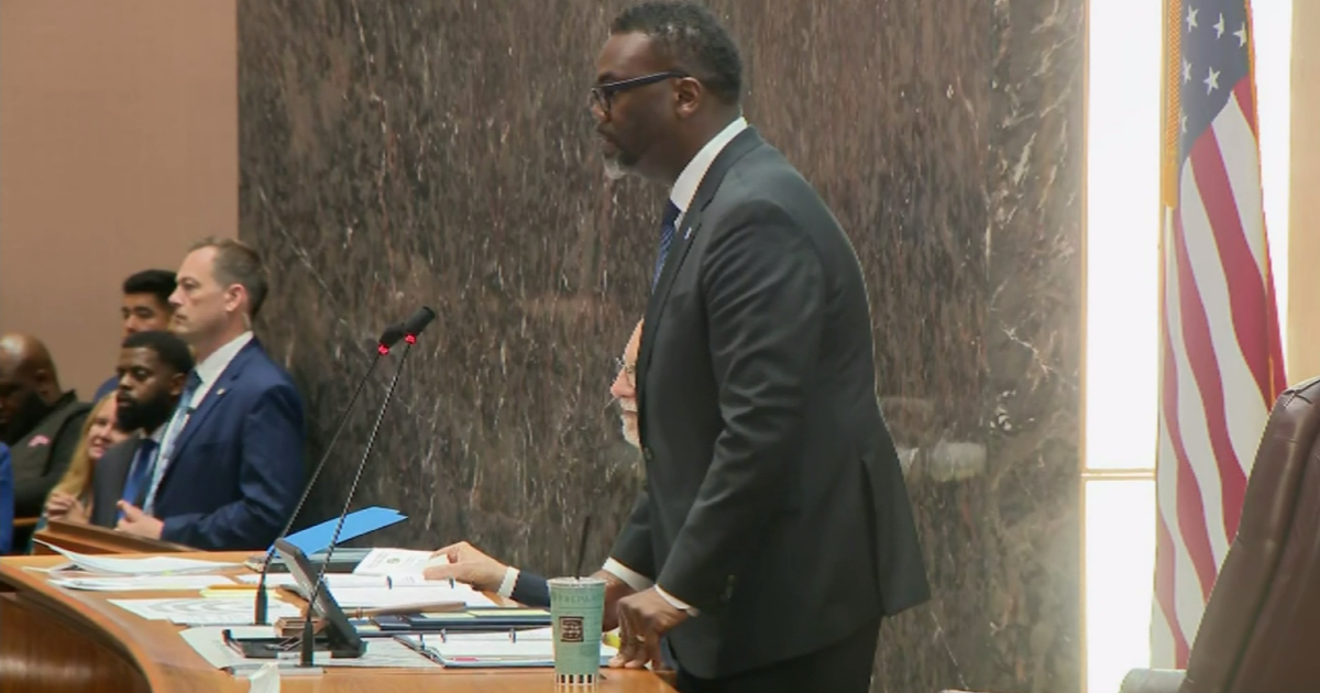 Mayor Brandon Johnson passes his City Council reorganization plan - CBS ...