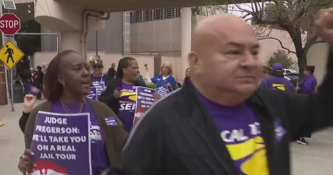LA jail healthcare workers protest overcrowding and understaffed ... LA jail healthcare workers protest overcrowding and understaffed ...