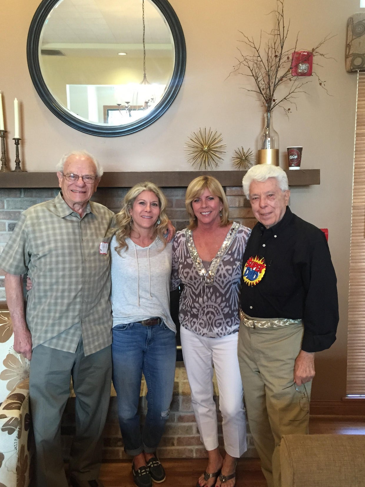 Pair of veterans closer than ever after 75 years - CBS Chicago