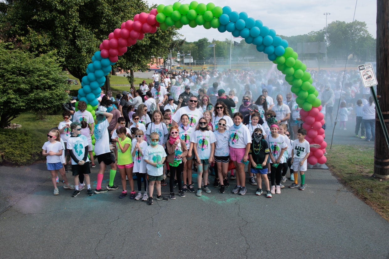 Metavivor set to host 2nd annual Color Fun Run for metastatic breast cancer research - CBS New York