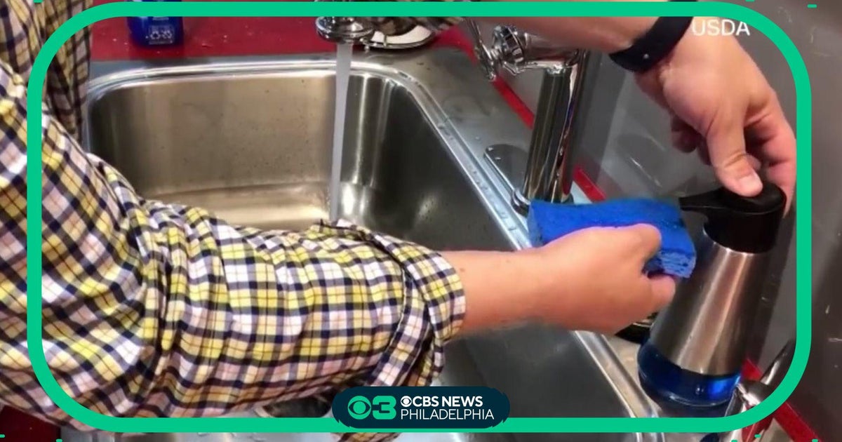 How to avoid food poisoning during summer cookouts and picnics - CBS ...