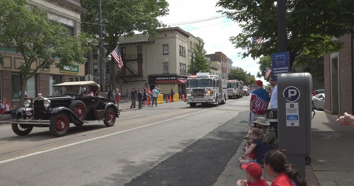 Annual Memorial Day Parade held in Media - CBS Philadelphia