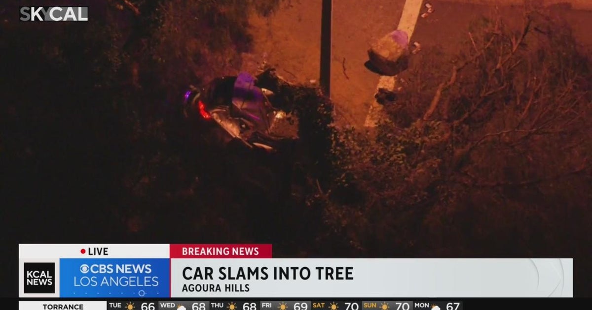 Two people hospitalized after crashing into a tree near Agoura Hills ...