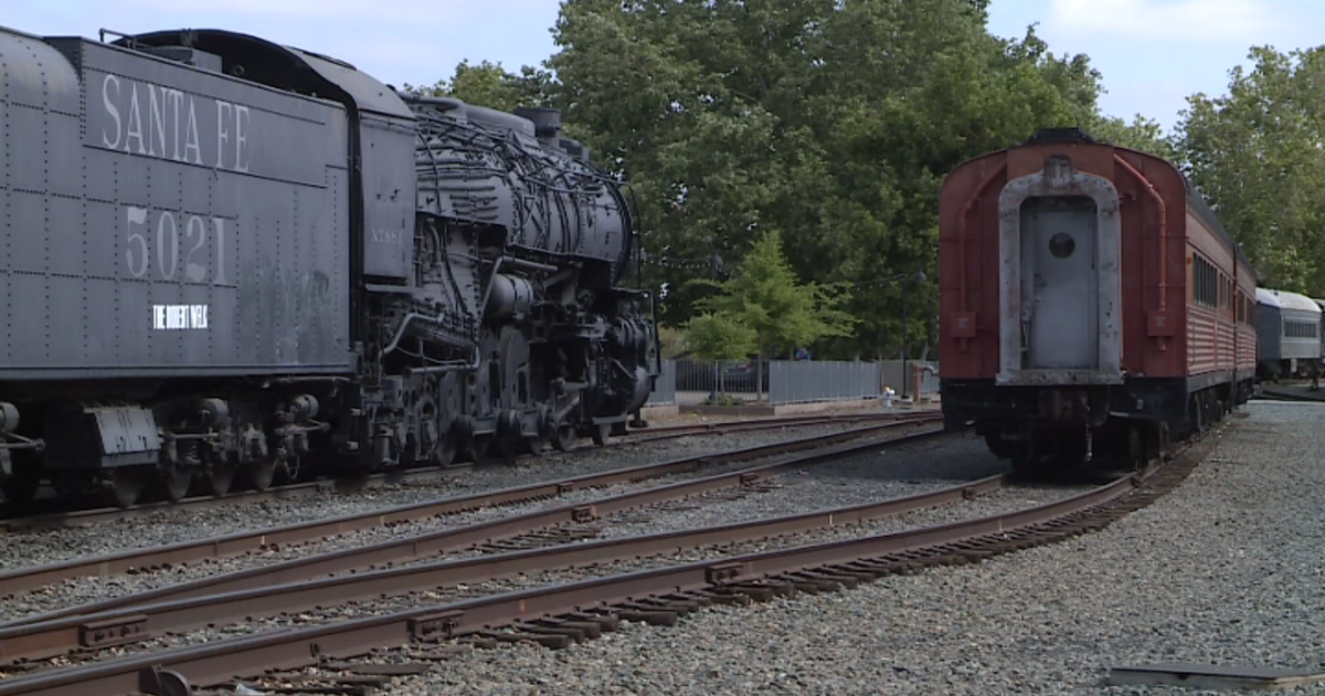 Old Sacramento's Excursion Train temporarily closes for repairs - CBS ...