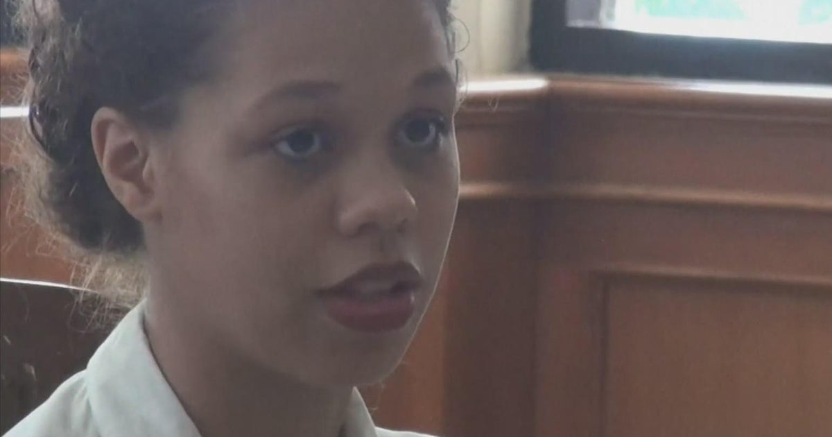 Heather Mack to plead guilty in mother's murder in Indonesia - CBS Chicago