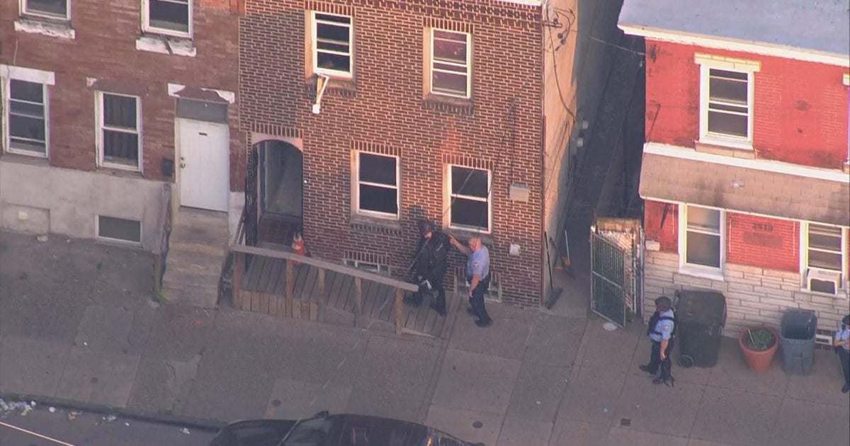 Suspect killed by police after shooting Philadelphia officer during ...