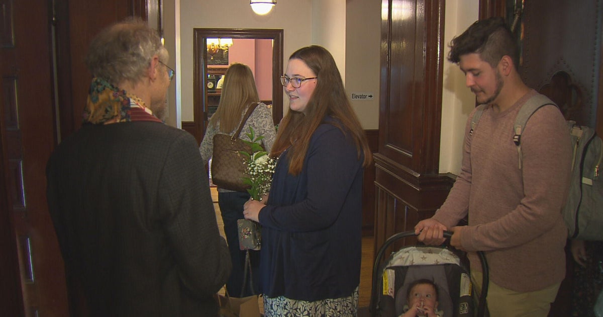 Spencer parishioners attend service in Leicester after fire destroys ...