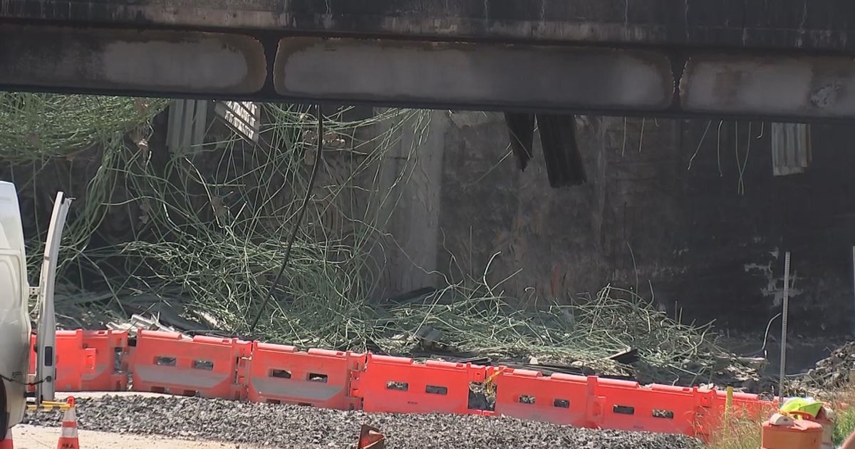 I-95 collapse: Hustle and bustle in Tacony with demolishing overpass to ...