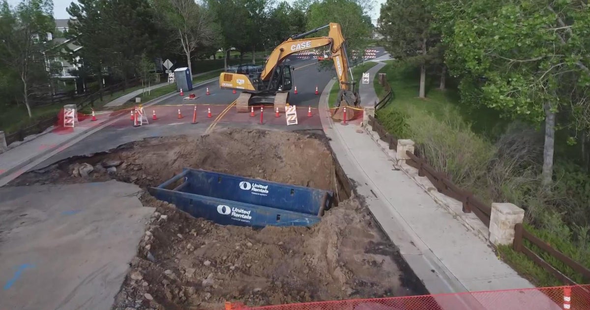 CDOT begins emergency road work in Parker to fix sinkhole - CBS Colorado