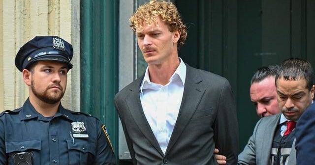 Daniel Penny indicted by grand jury in subway chokehold death of Jordan ...