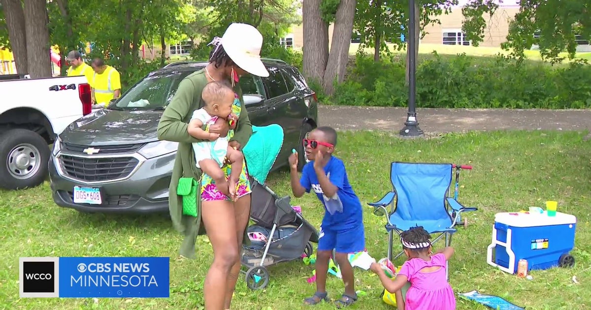 Juneteenth celebration in full swing in Minneapolis - CBS Minnesota