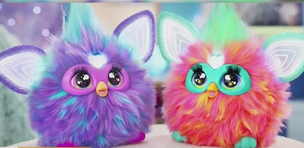 Furby reboot: The 90s nostalgic toy is here again - CBS Los Angeles