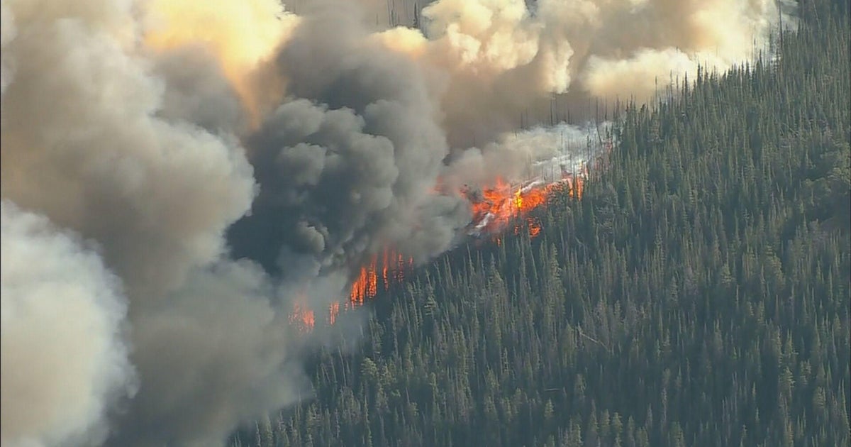 Historic Colorado wildfires of 2020 still threatening communities and ...