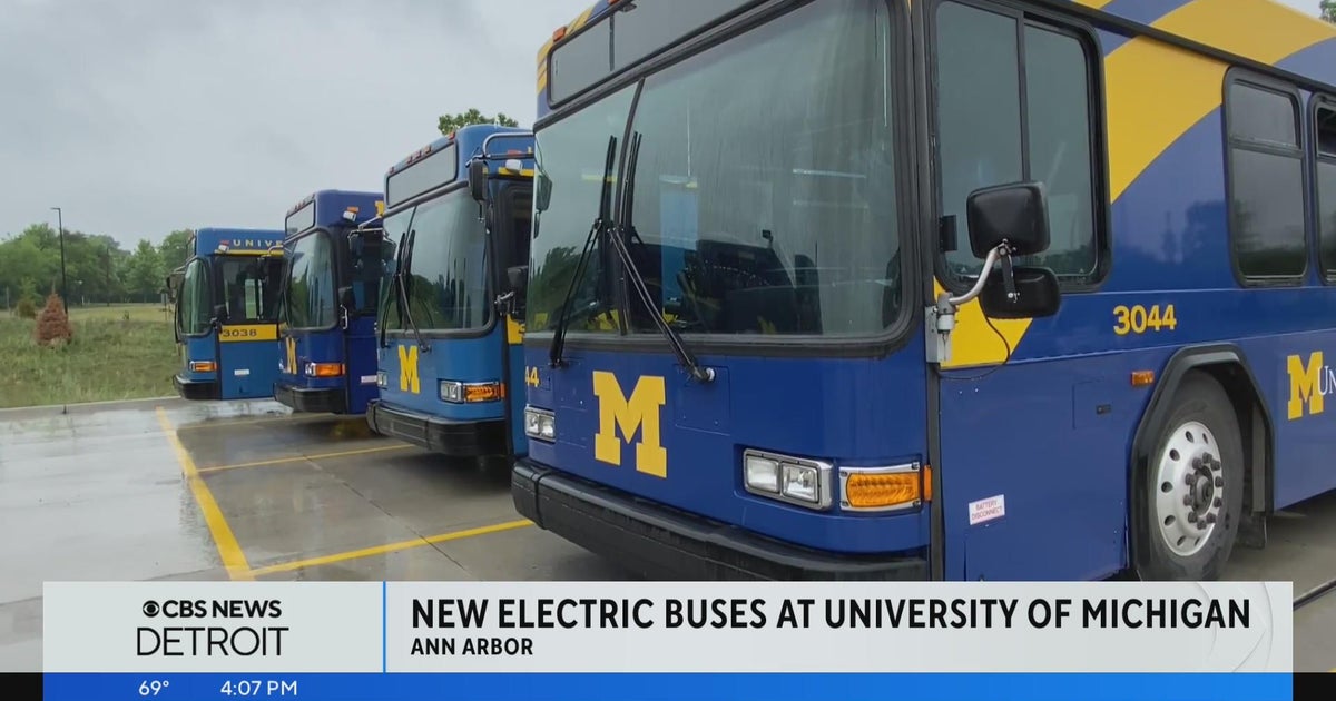University of Michigan adds four electric buses to its fleet - CBS Detroit