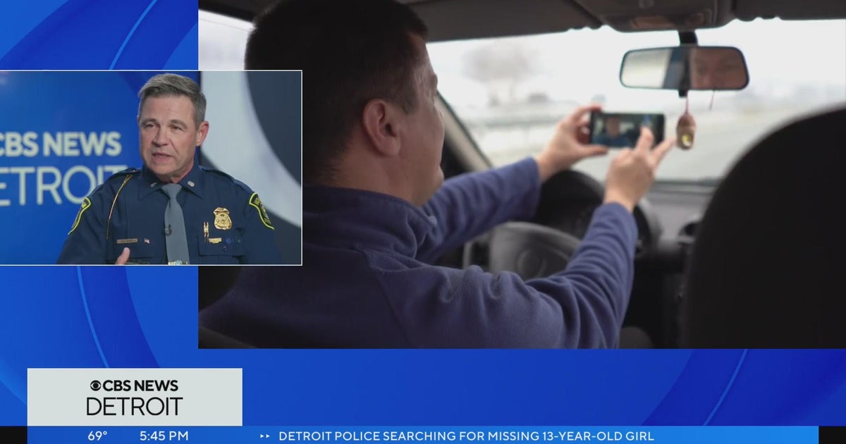Michigan's new distracted driving law takes effect June 30 - CBS Detroit