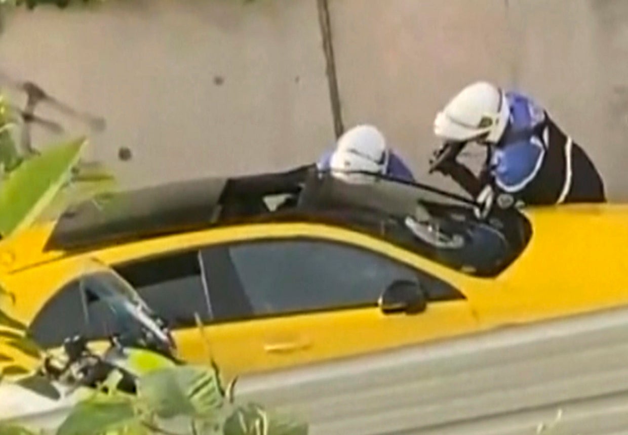 Police fatally shoot 17-year-old delivery driver, sparking condemnation ...