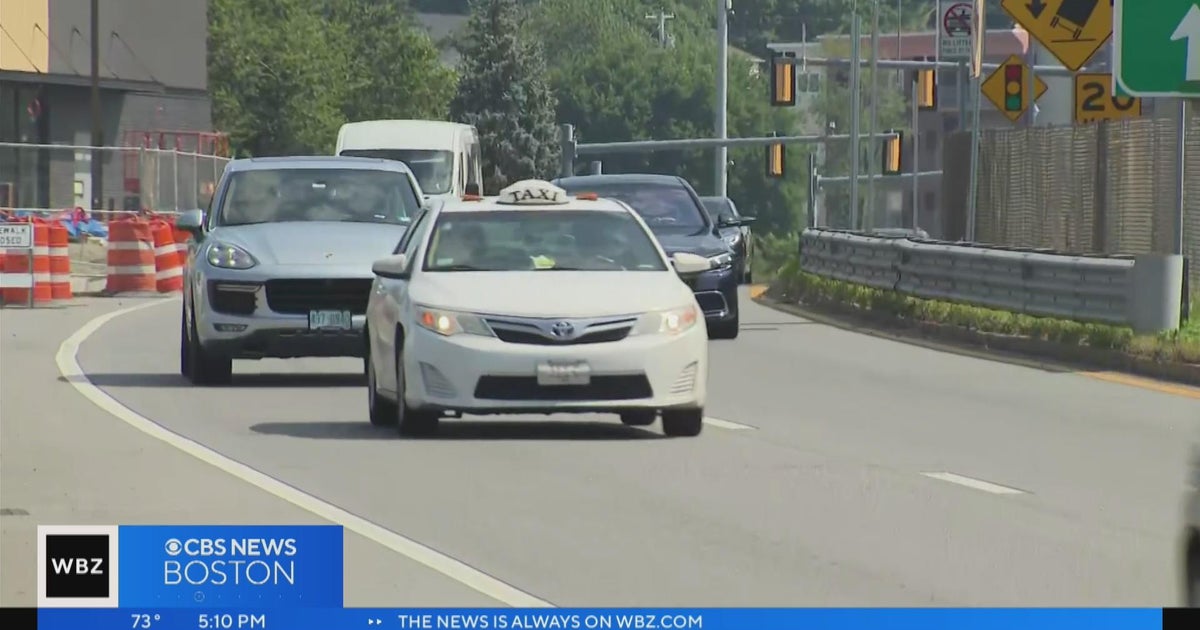 Undocumented immigrants make RMV appointments to apply for driver's ...