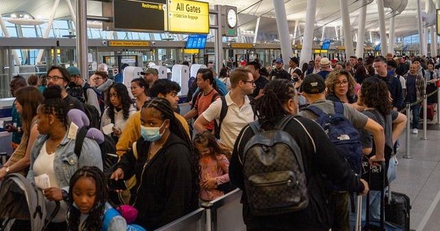 Record travel expected for 4th of July weekend - CBS News Record travel expected for 4th of July weekend - CBS News