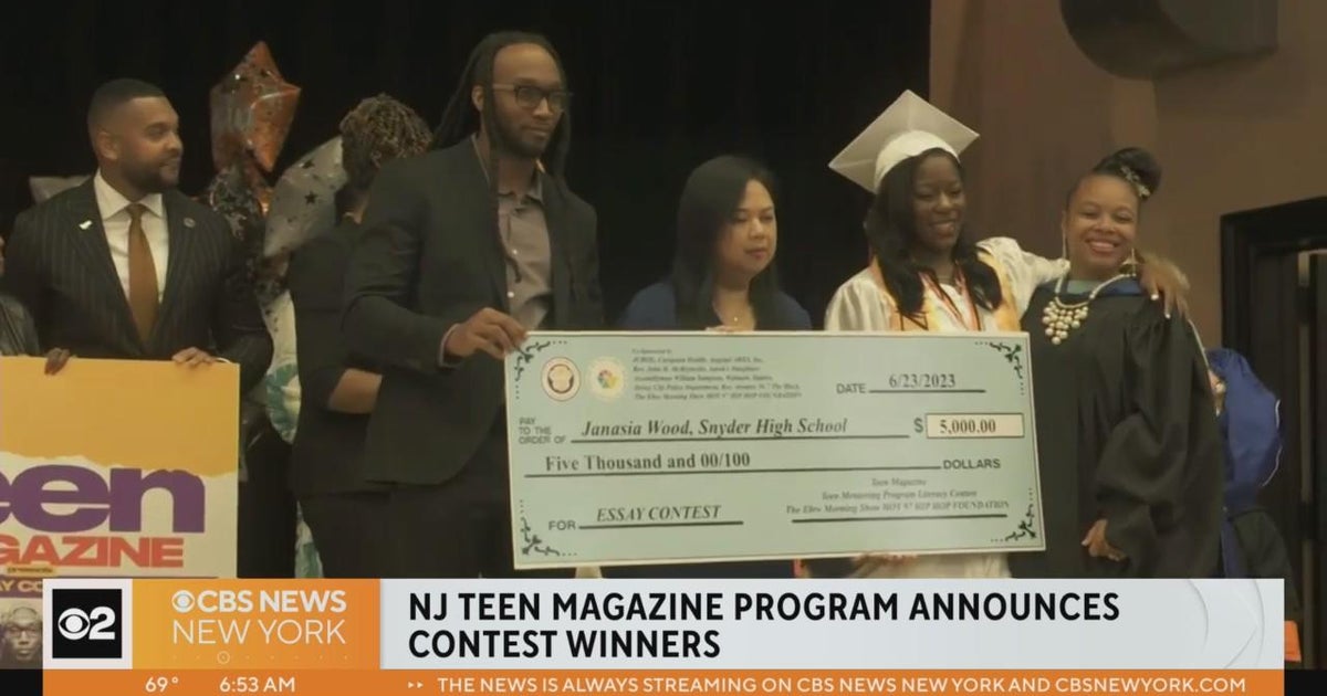 Jersey City student wins $5,000 through writing contest - CBS New York