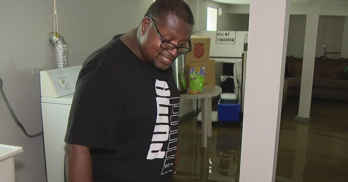 West Side residents hit by flooding for second time in days - CBS Chicago