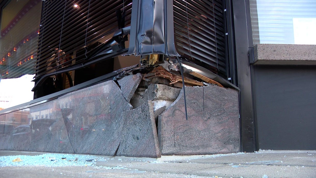 Crash damages Minneapolis' newly-renovated Uptown Theater - CBS Minnesota