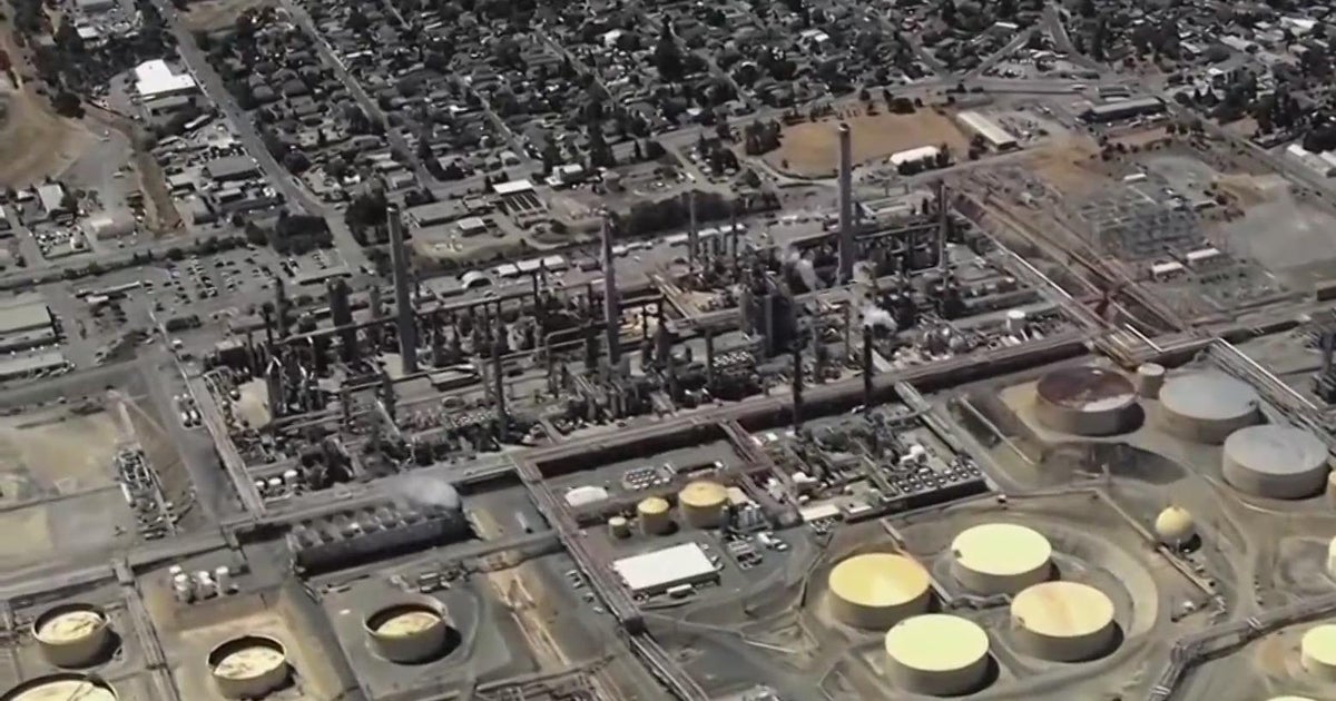 Martinez residents question refinery safety after 2nd release in less ...