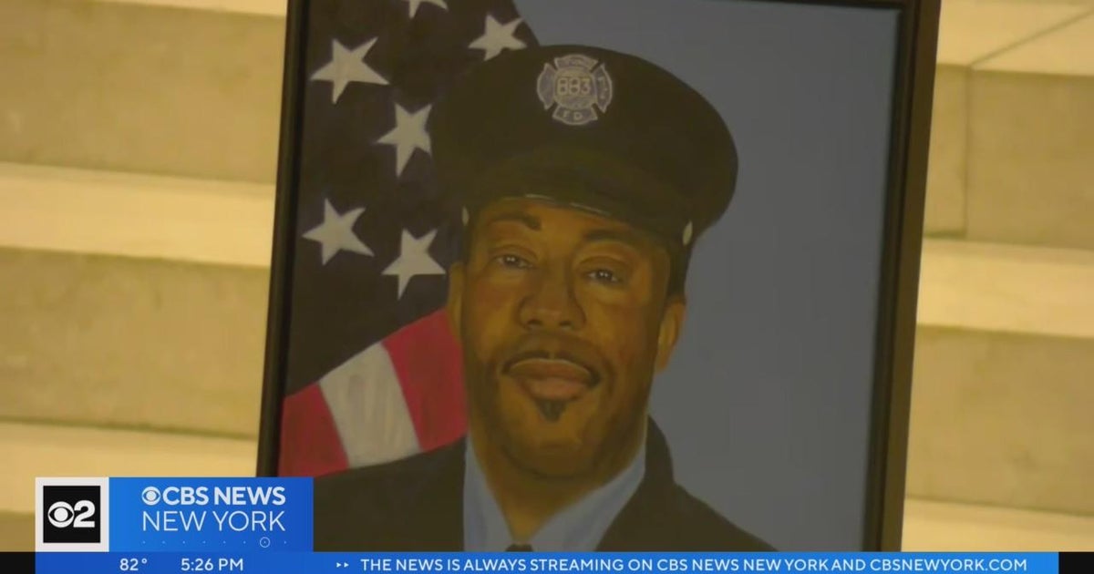 Loved ones say goodbye to Newark Firefighter Captain Wayne Brooks Jr ...