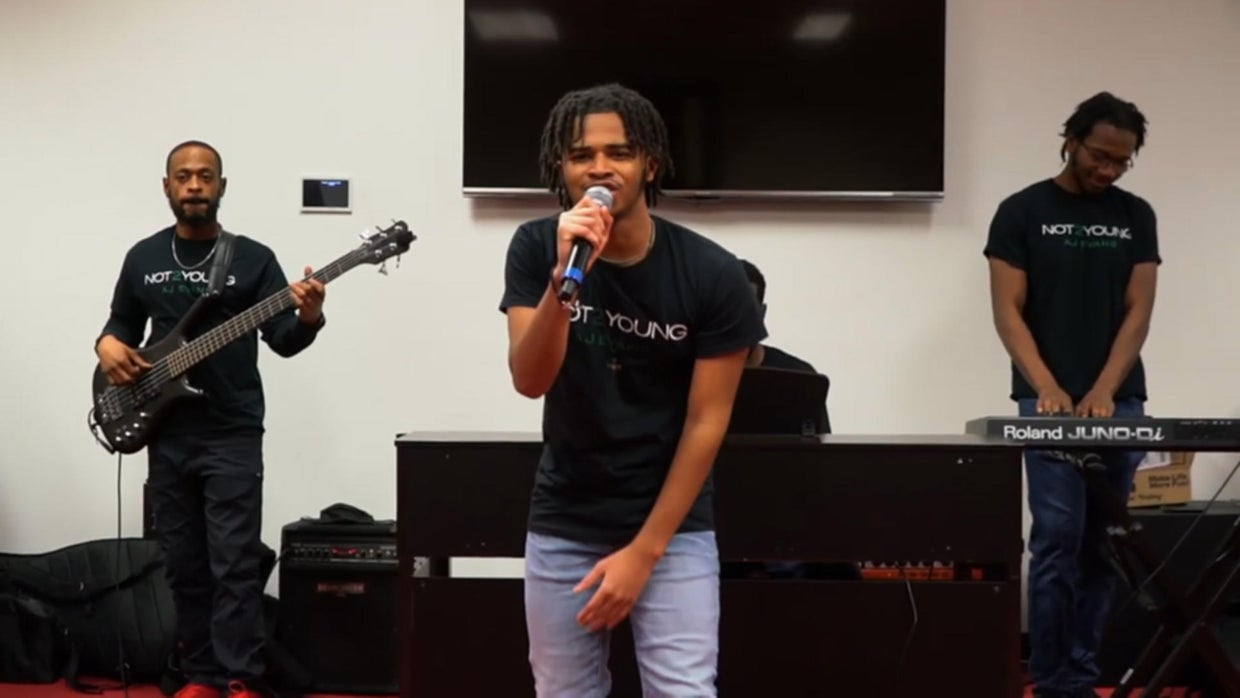 Alphonso Evans Jr. nominated for Steller Gospel Music award - CBS ...
