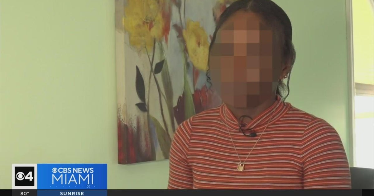 Woman says she was sexually harassed by realtor - CBS Miami