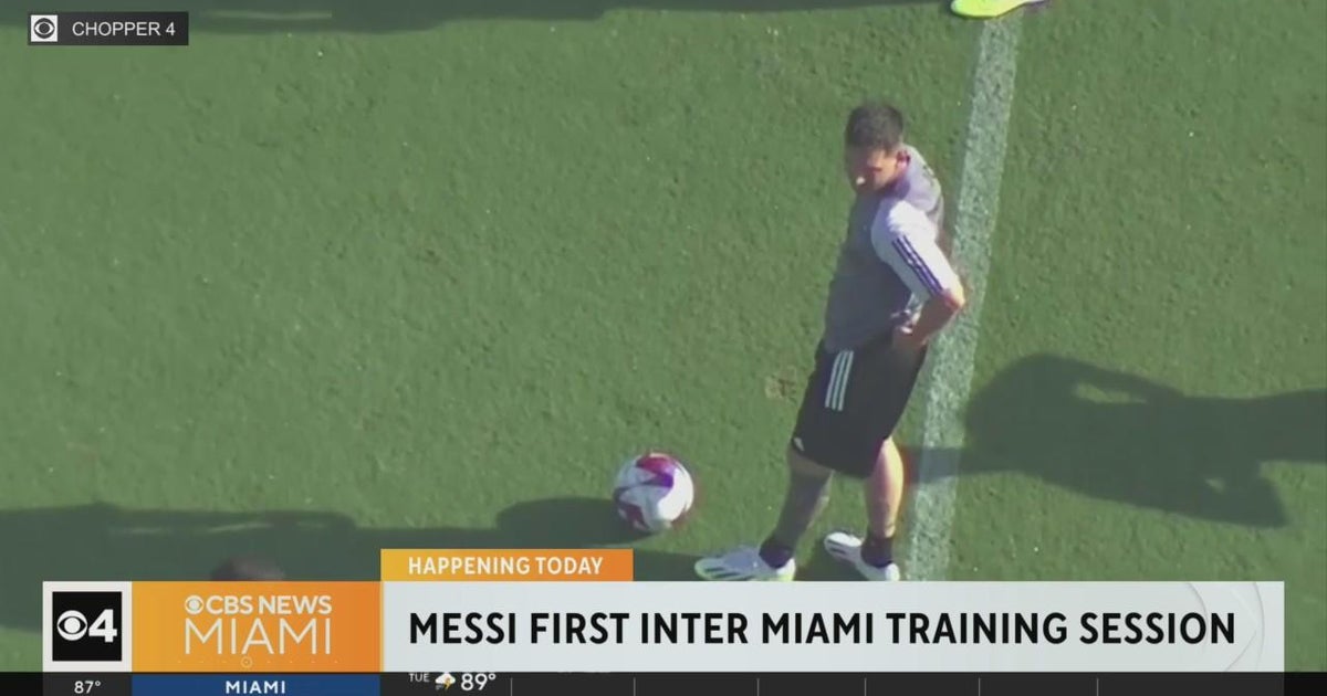 Lionel Messi practices with Inter Miami for first time - CBS Miami