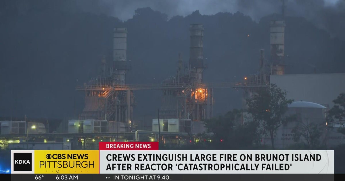 Crews extinguish large fire on Brunot Island - CBS Pittsburgh
