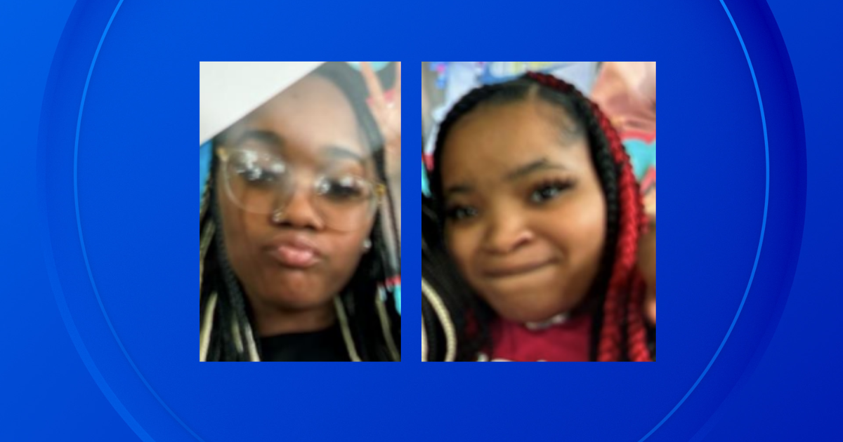 UPDATE: Detroit police say missing sisters, ages 15 and 17, found safe ...