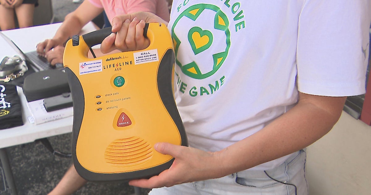 Bronny James' cardiac arrest reinforces local widow's push for AED ...