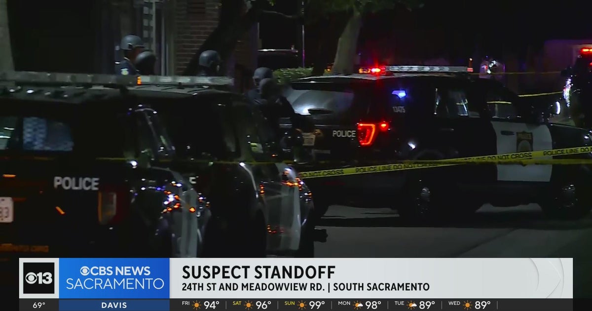 Suspect Standoff Underway In South Sacramento Cbs Sacramento