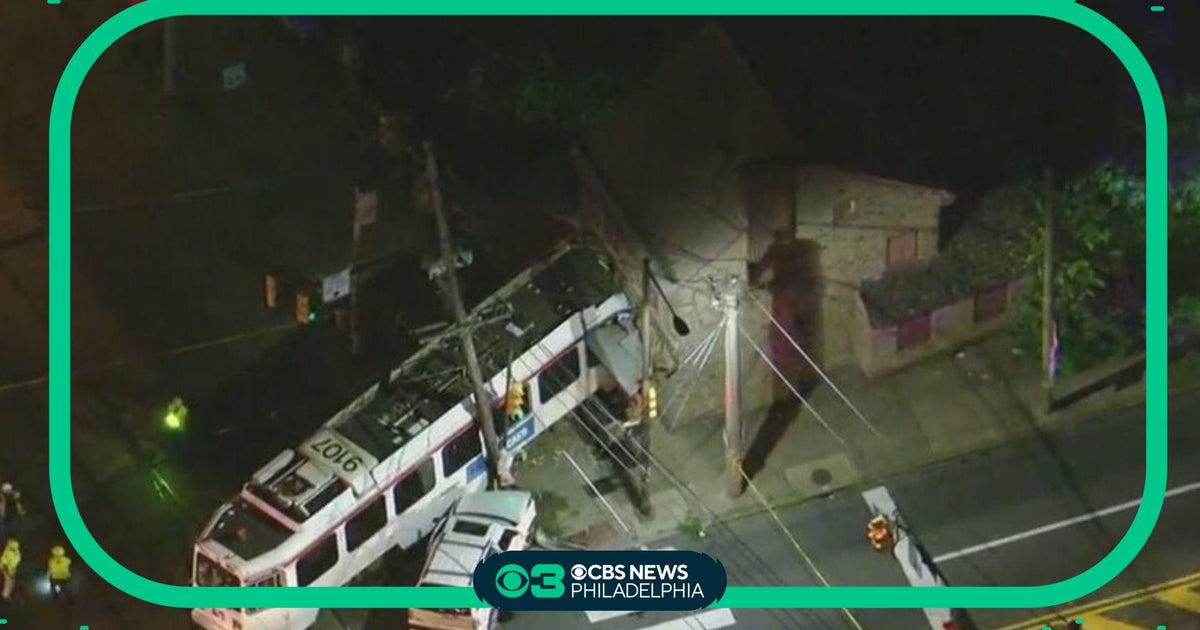 SEPTA trolley crashes in Southwest Philadelphia - CBS Philadelphia