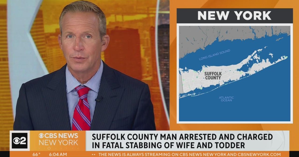 LI man charged with stabbing wife, daughter to death - CBS New York