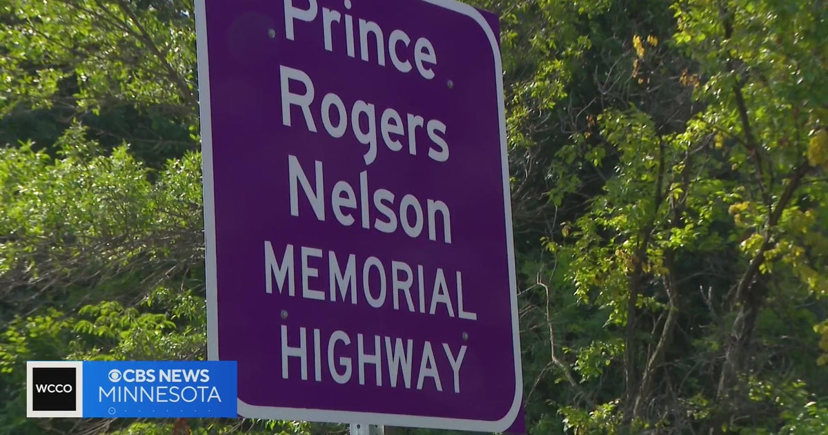 Fans gather as Prince Rogers Nelson Memorial Highway sign goes up - CBS ...