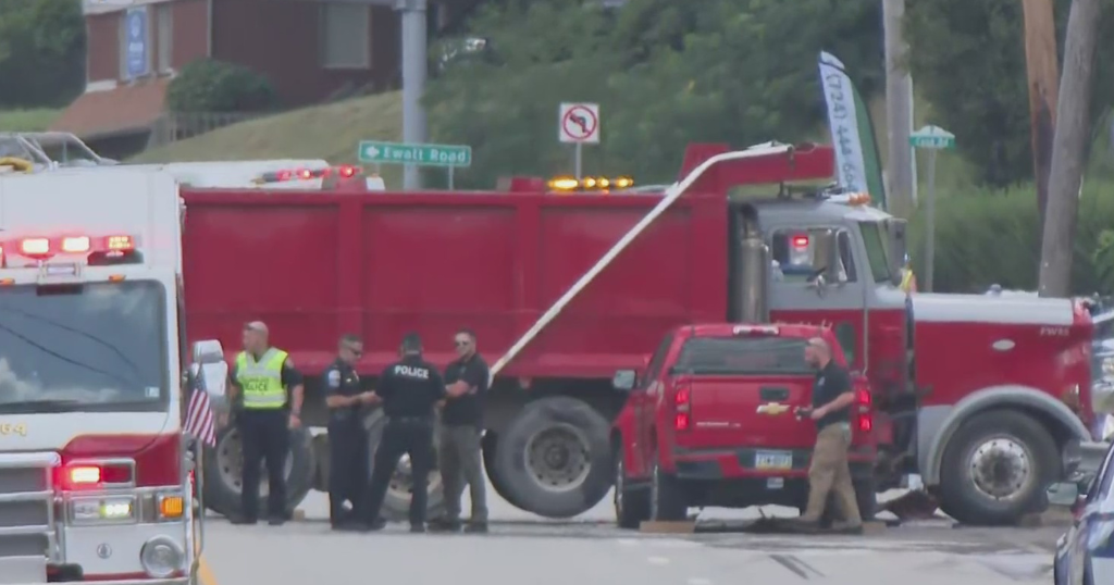 Crews respond to deadly Route 8 crash in Richland Township - CBS Pittsburgh