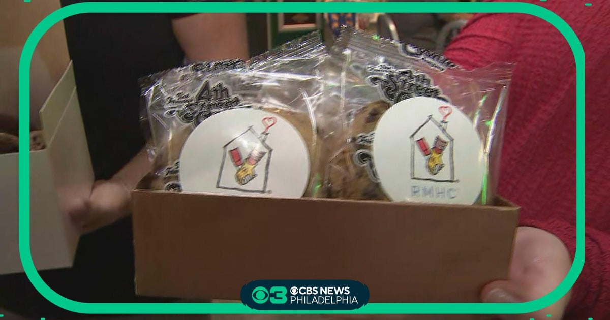 National Chocolate Chip Cookie Day: Famous 4th Street Cookie Company ...